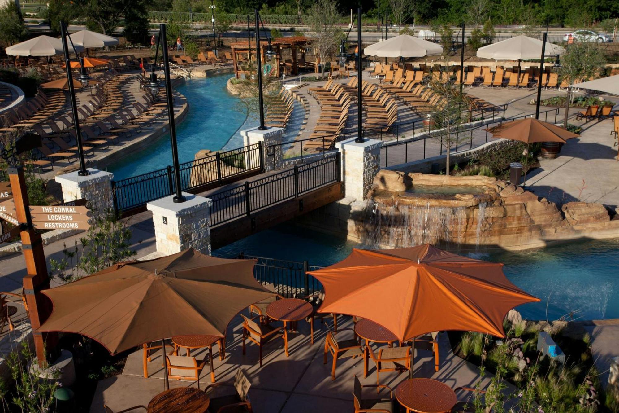 GAYLORD TEXAN RESORT & CONVENTION CENTER GRAPEVINE | GREAT PRICES, BOOK ...
