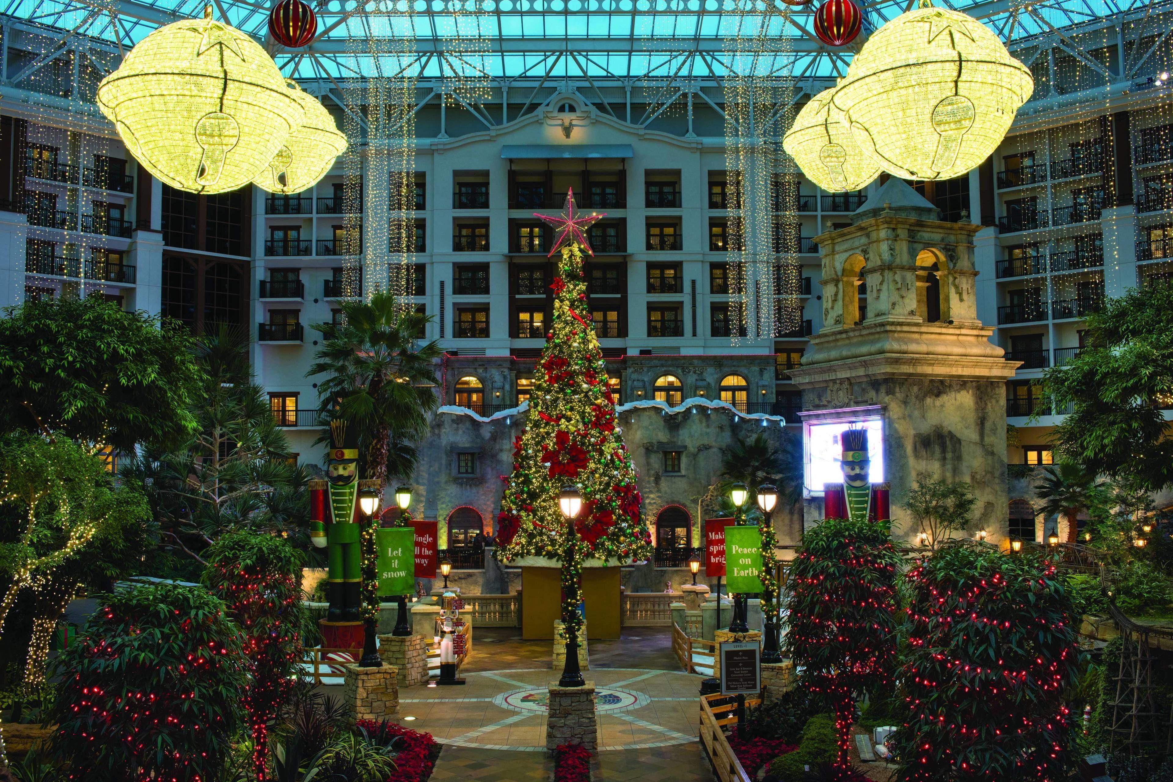 GAYLORD TEXAN RESORT & CONVENTION CENTER GRAPEVINE | GREAT PRICES, BOOK ...