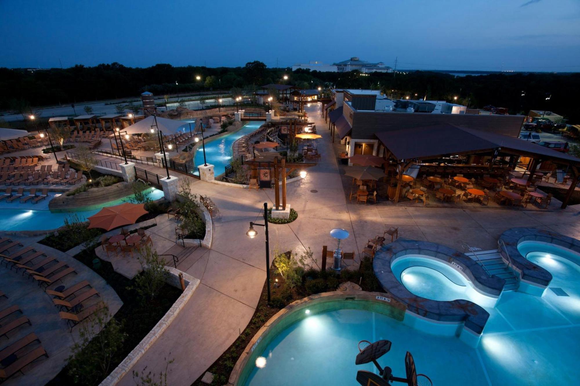GAYLORD TEXAN RESORT & CONVENTION CENTER GRAPEVINE | GREAT PRICES, BOOK ...